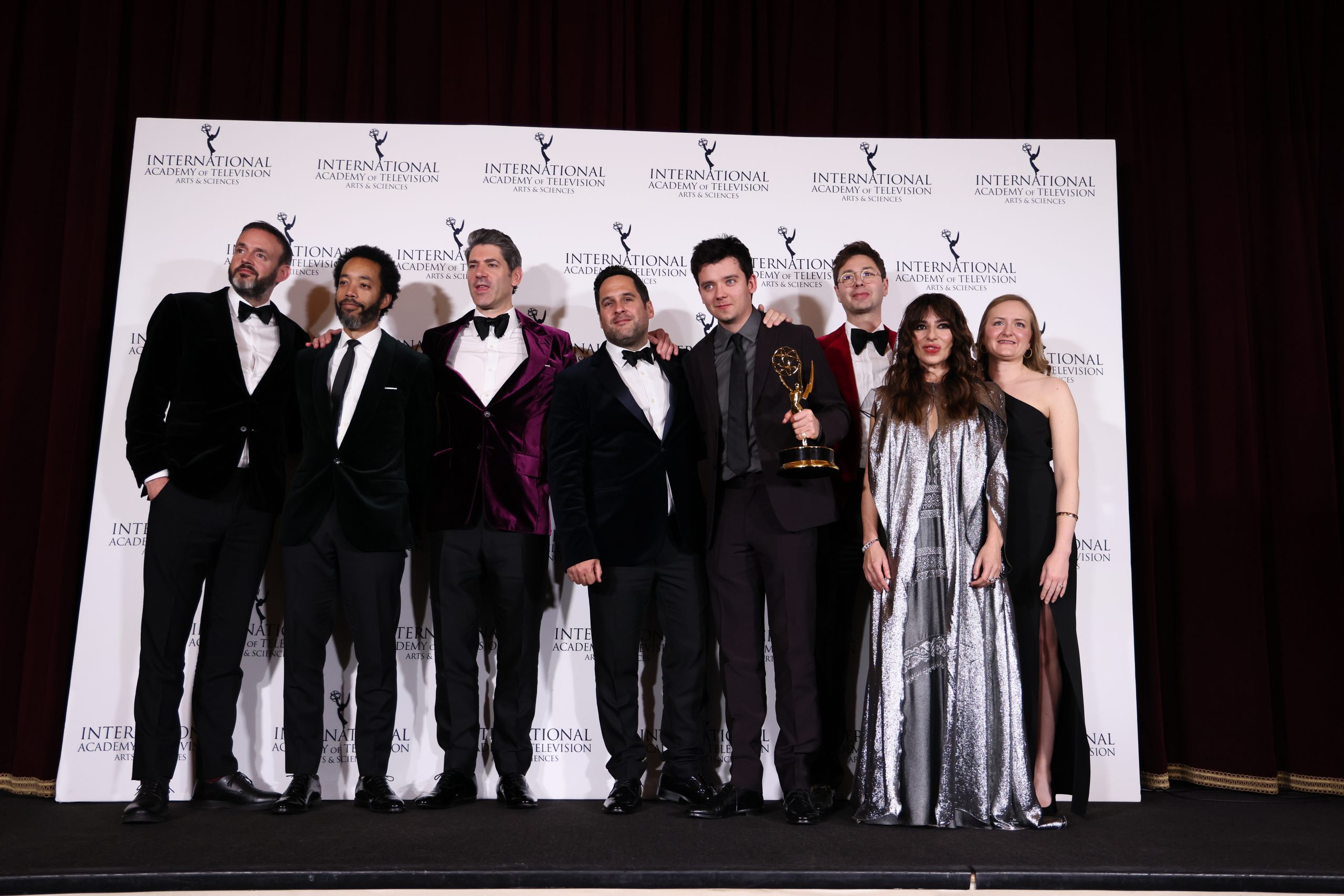 2022 INTERNATIONAL EMMY® WINNERS & PRESSROOM [unitegallery ...