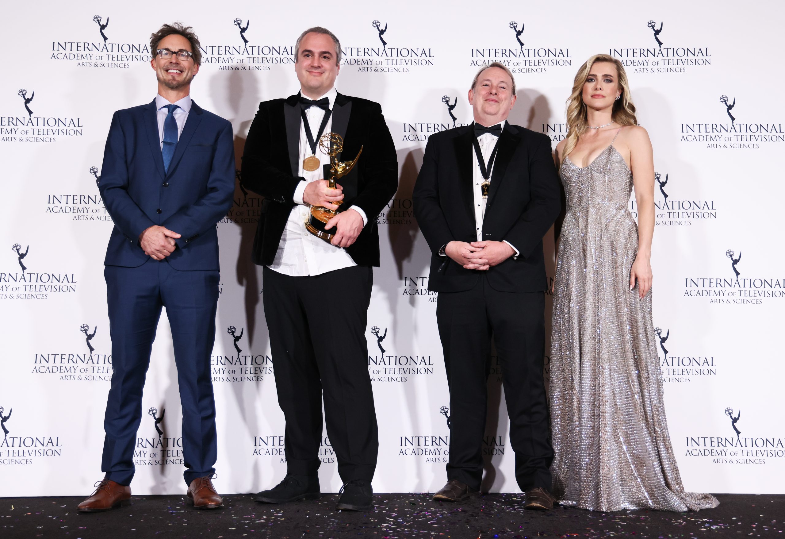 2022 INTERNATIONAL EMMY® WINNERS & PRESSROOM [unitegallery ...